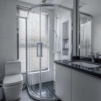 China U Shape Extrusion Aluminum C Channel Track Profiles Custom Polishing for Shower Room for sale