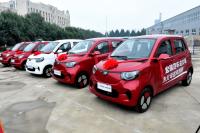 China ODM Mini Electric Hatchback Vehicles - 100 km/h Max Speed, 215 km Range, 7.5h Charging Time for Urban Mobility for sale