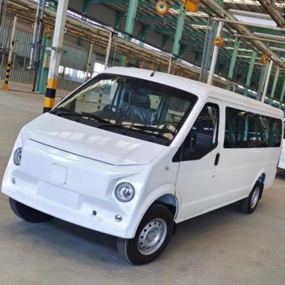 China 7-14 Seat Electric Mini Bus 5.4m Length 200km Range 41.82 kWh Battery for Commercial Transport for sale