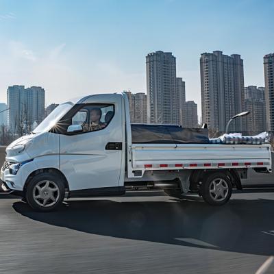 China Strong Power Gasoline Mini Truck Q3 - 1 Ton Load Capacity, 85kW Engine, 3200mm Wheelbase Industrial Vehicle for sale