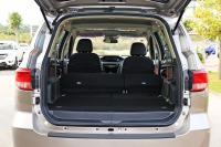 China Auto Assembling Deluxe City SUV Car Automatic 4wd Diesel Fuel Type for sale