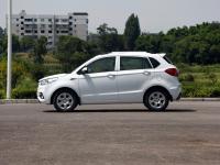 China SKD Assembly Mini SUV Jeep Car 4x2 Drive Gasoline 5 Speed Manual Transmission for sale