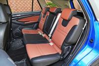 China Strong Luxury SUV 1.9T Diesel 5MT KD Kits for Local Assembly - 136 HP Engine, 7-Seat Capacity for sale