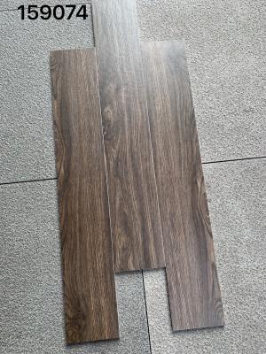 China Wood Look Porcelain Tile Rectangular Anti Slip Decorative for Bedroom 600x600mm for sale