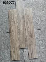 China Authentic Wood Pattern Ceramic Tile 10mm Glossy Antibacterial Grain Surface for sale