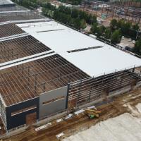 China 100m Steel Structure Warehouse with 5T Overhead Cranes for sale