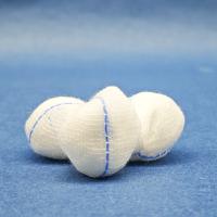 China Non-Sterile Compressed Gauze Balls 4x4 Inch 100-Pack with ISO13485 CE Certification for sale