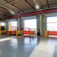China Tough Soft Curtain Safety Barrier Warehouse Gate Anti-Collision Guard for sale