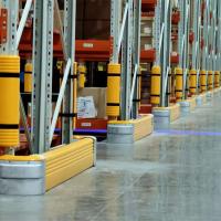 China Heavy Duty Pallet Rack Protector Warehouse Pallet Rack Column Protection Flexible Plastic Guard Upright Protector for sale