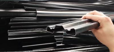 China 22KW PVC Baseboard Profile Extrusion Line with 8-Meter Calibration Table and Conical Twin Screw Design for sale