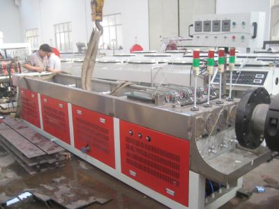 China PVC Four Pipes Manufacturing Machine 16-32mm Diameter 37KW/55KW Motor 250-350KG/H Capacity for sale