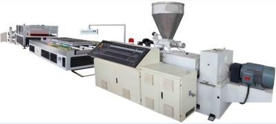 China WPC Profile Extrusion Line 37kw-110kw Capacity 70-300kg/h for PP PE PVC Wood Plastic Composite for sale
