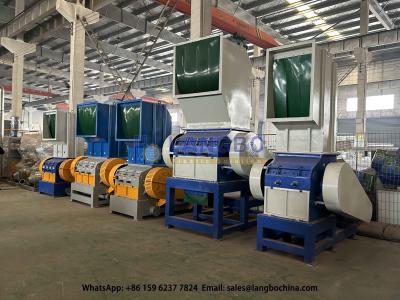 China 37KW PVC Pipe Crusher Plastic Recycling Machine with 650×720mm Chamber and CE Certification for sale