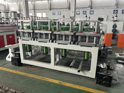 China PP Hollow Grid Corrugated Sheet Making Machine 1250-2800mm Width Co Extrusion for sale
