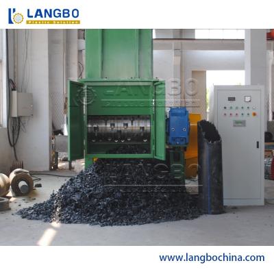 China Plastic Shredder Single Shaft 300-1000kg/hr for PP PE Film Woven Bag Bottle Flakes Recycling for sale