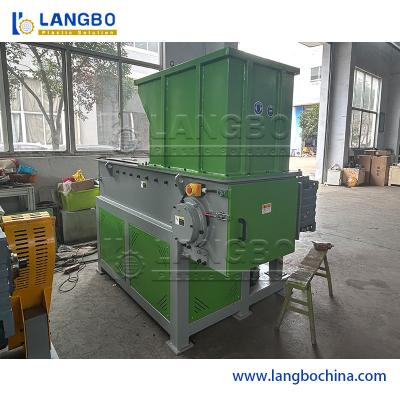 China Double Shaft Shredder with 500-1000KG/HR Capacity and 37KW Motor Power for Plastic Recycling with 2 Years Warranty for sale
