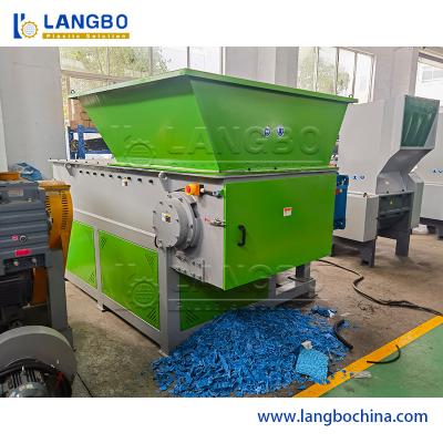 China Single Shaft Shredder 300-1000kg/hr for PE PP HDPE Waste Bottles Films Bags Scrap Crushing Washing for sale