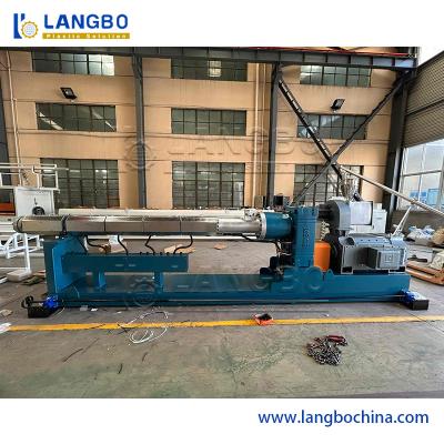 China Plastic Single Screw Extruder 150-1500KG/H for PE Sewage Pipe Production 16-1600mm Diameter for sale