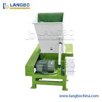 China Industrial Plastic Crusher Machine 37KW Motor 500-1000KGHR Capacity Steel Body Construction for sale