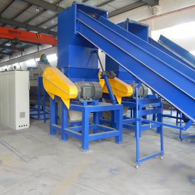 China High Output Plastic Film Recycling Machine 100-800kg/h Capacity with CE & ISO9001 Certification for sale