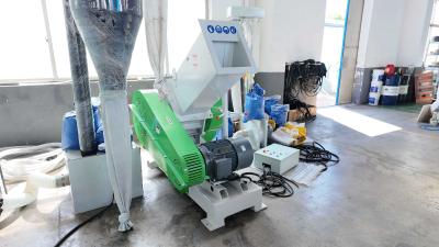 China 300kg/H PVC Plastic Pipe Crusher Plastic Pipe Recycling Crusher for sale