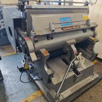 China Tin Bronze Copper Bush Carton Board Die Cut Machine Electric Oil Supplying Method Suitable For Precise Cutting And Production Processes for sale