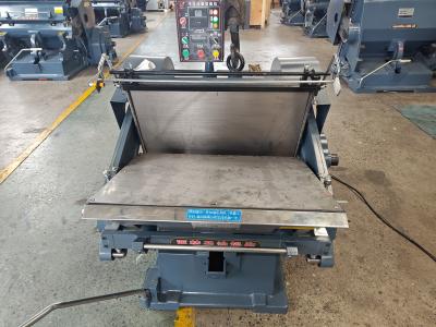China Heavy Duty ML1100 Manual Corrugated Carton Die Cutting Machine with 20 pcs/min Speed and Four Safety Systems for 1100 * 800 mm Size for sale