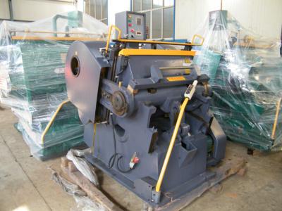 China Semi Auto Carton Die Cutting Machine , Flat Die Cutter For Cutting Cardboard for sale