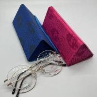 China Foldable Triangular Metal Eyewear Case Fasionable Interior Velvet Resist Compression for sale