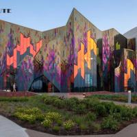 China Unique Dichroic Glass Wall Tiles Suppliers for sale