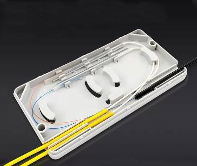China 2in 2out 4 Ports Fiber Optic Termination Box For Drop Cable Splicing And Protection Box for sale