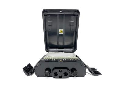 China 24 Core IP65 Outdoor FTTH Fiber Optic Splitter Distribution Box Wall Mount with 24 SC Adapters PC+ABS FDB0224HF for sale