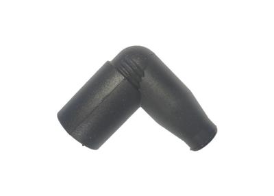 China Heat Resistant 90 Degree Spark Plug Boot with 30KV Voltage Rating and 155℃ Temperature Range for sale