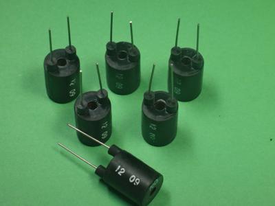 China High Temperature Tolerance Smooth Black Induction Coil -55°C to 125°C, 12V, 70Ω Resistance for sale