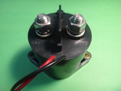 China TY0005C06 High Voltage DC Contactor 300A 750VDC with Ceramic Sealing -55°C to 85°C Temperature Range for sale