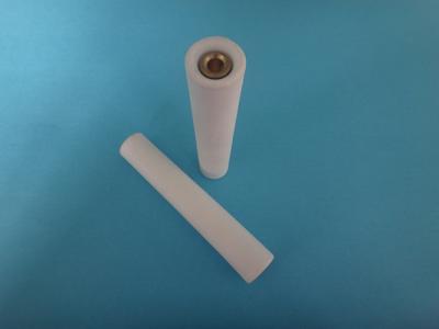 China 1 KΩ Straight Ceramic Boiler Connector with 30KV Voltage Rating and -30°C to 200°C Temperature Range for sale