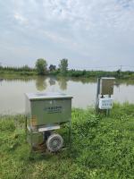 China 360 Degree Wind Power Automatic Feeding Machine Fish Shrimp Pond Aquaculture System for sale