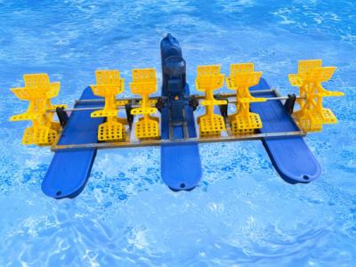 China 6 Paddle Wheel Aerator Floating Water Surface for Shrimp Catfish Carp Pond Fish Farming for sale