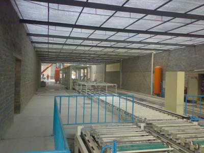 China Plastic Vacuum Forming Machine with 0.8 - 1 MPa Air Source 48 / 68 KW Heating Power for sale