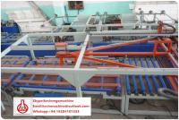 China Multi Function Sandwich Panel Making Machine With Double Drive Double Roller Extruding tech for sale