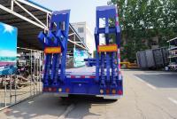China 3 axle 60 tons/80 tons semi trailer low loader with excavator recess for sale for sale