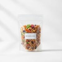 China Stand-up Zipper Bag with Food-grade Polyethylene and Polypropylene, Ziplock Seal, and Laminated Workmanship for sale