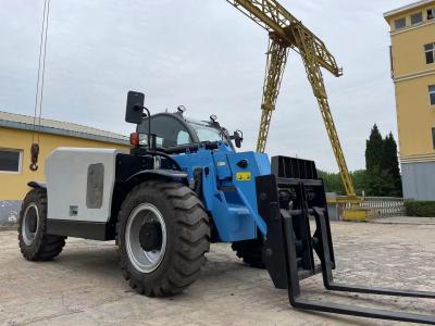 China 4x4 Telehandler Telescopic Forklift 4.5 Ton With 17m Lifting Height for sale