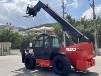 China 3.5 Tons Telescopic Forklift With 14m Lifting Height for sale