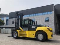 China Hydraulic Counterbalance Forklift With Customizable Steering for sale