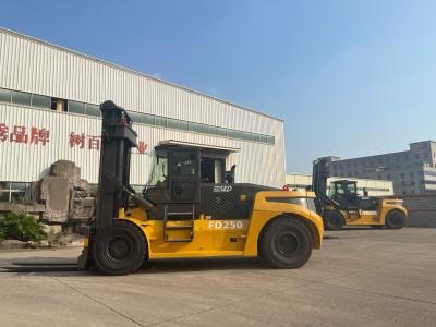 China 42000kgs Service Weight High Capacity Forklift Heavy Duty Industrial Forklift Equipment for Warehouse and Construction Applications for sale