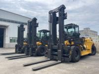 China FD350 35 Ton Heavy Lift Forklift Truck For Bulk Cargo Terminal Handling for sale
