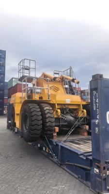 China 28 Ton Timber Yard Heavy Duty Forklift Truck Handling Long Log Bundles for sale