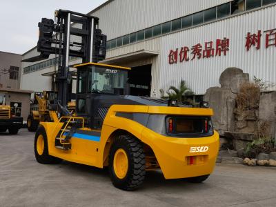 China 25 Ton Steel Plant Heavy Duty Forklift Truck Handling Hot Steel Coils Safely for sale