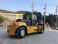 China FD300 30 Tons Heavy Lift Forklift Lift Truck With Roll Prong for sale